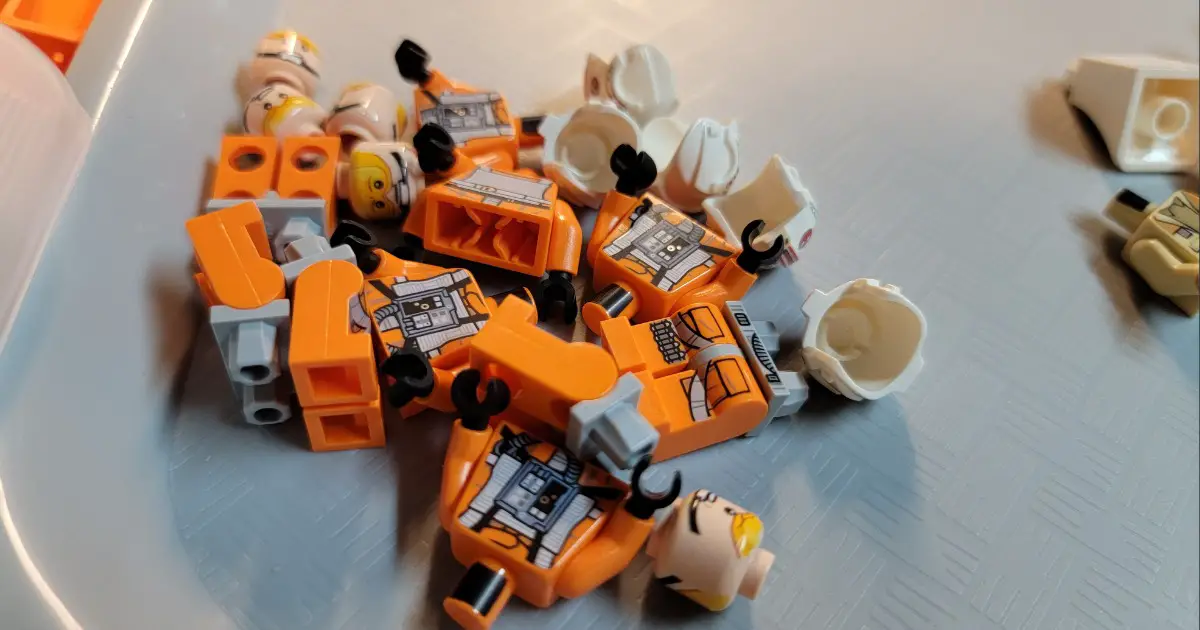 How to ship LEGO Minifigures (Step-By-Step Walkthrough) – Brick Bucks
