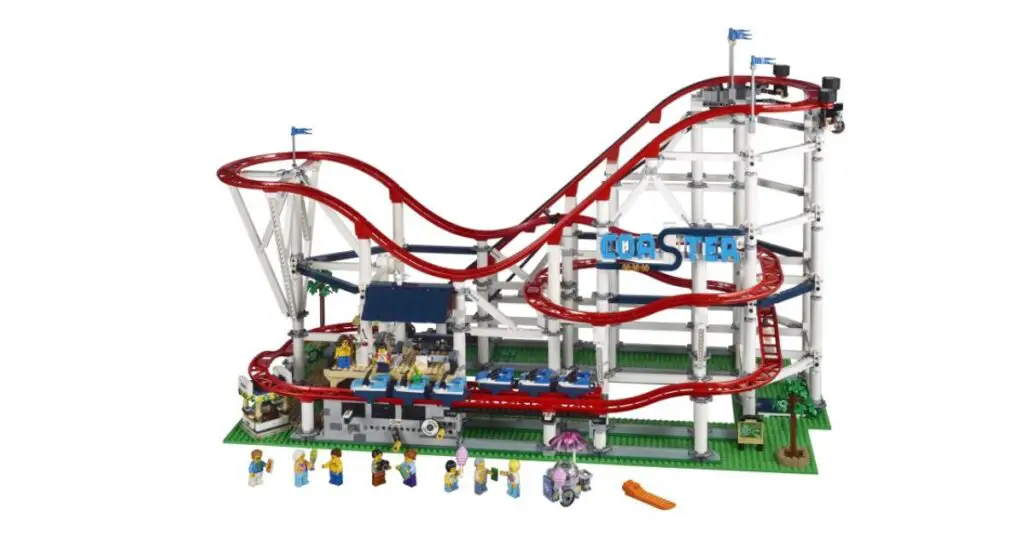 Every LEGO Fairground Set Ever Released – Brick Bucks